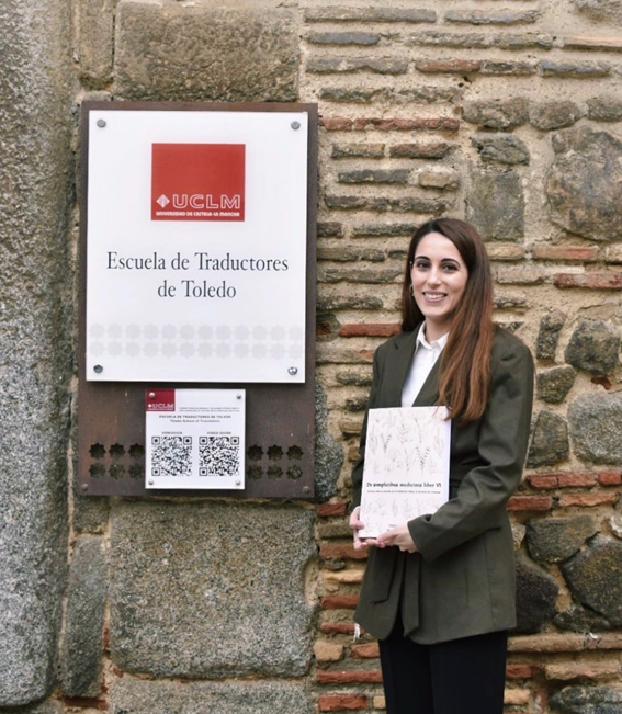 Marina Díaz Marcos defiende su tesis doctoral sobre una traducción de ...